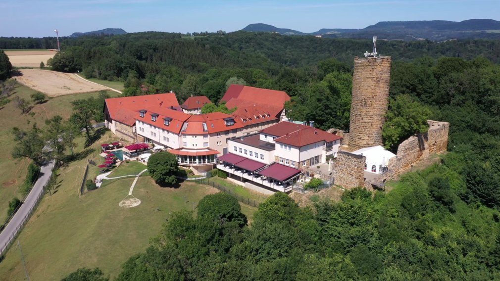 Burghotel Staufeneck - Burg Staufeneck, 73084 Salach - Deutscher ...